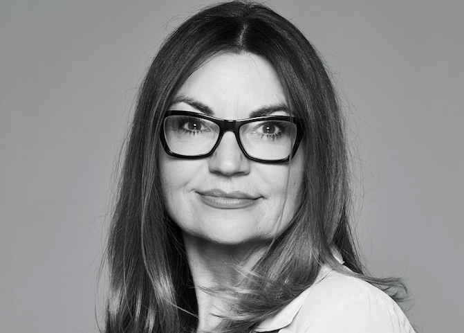 Kay Buck's Instagram, Twitter & Facebook on IDCrawl